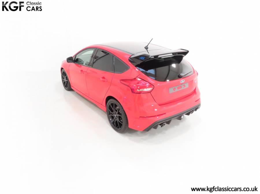 A Delivery Mileage Ford Focus RS Red Edition, Race Red, £ 59,995