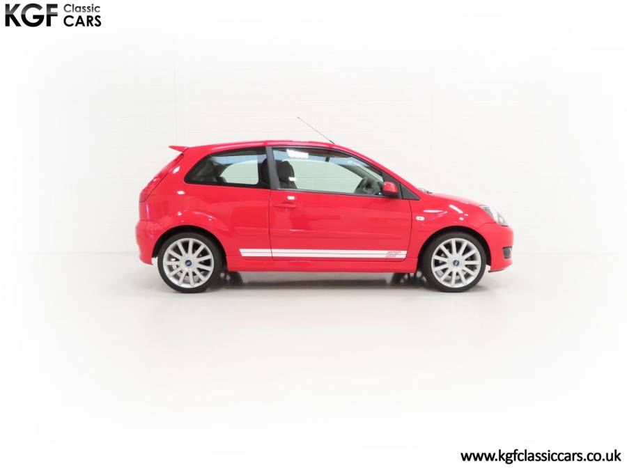 A Pristine Ford Fiesta ST150 with One Owner, Radiant Red, £ 9,195