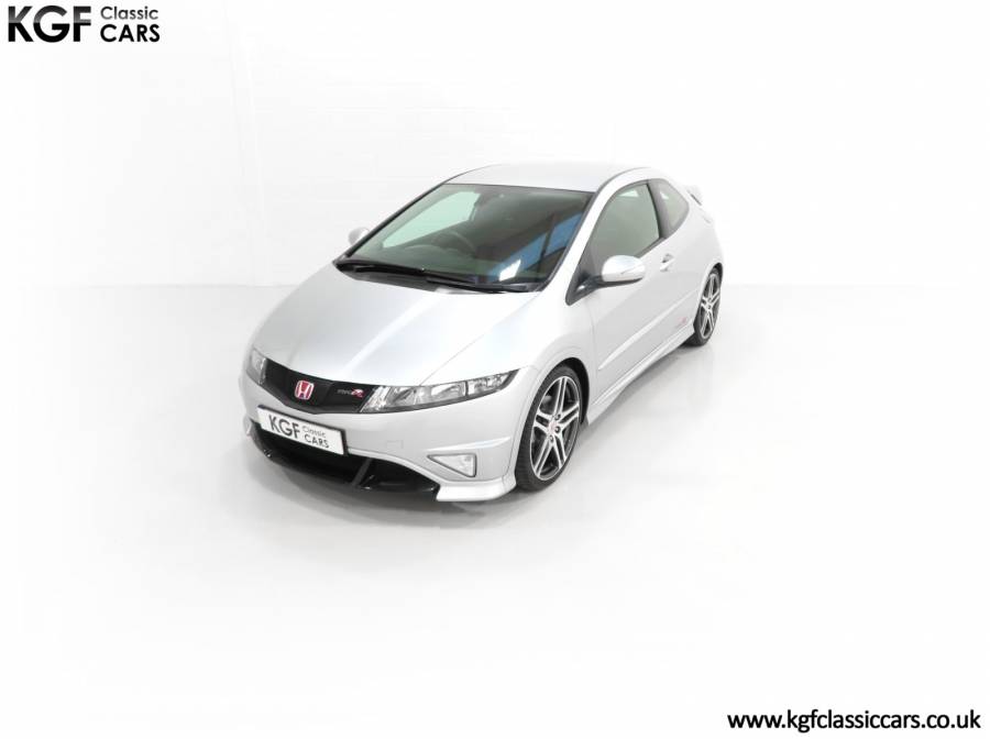 A Huge Specification Honda Civic FN2 Type R GT, Alabaster Silver, £ 10,995