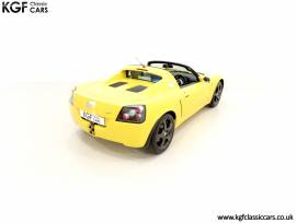 A Vauxhall VX220 Lightning Yellow, Lightning Yellow, £ 21,995