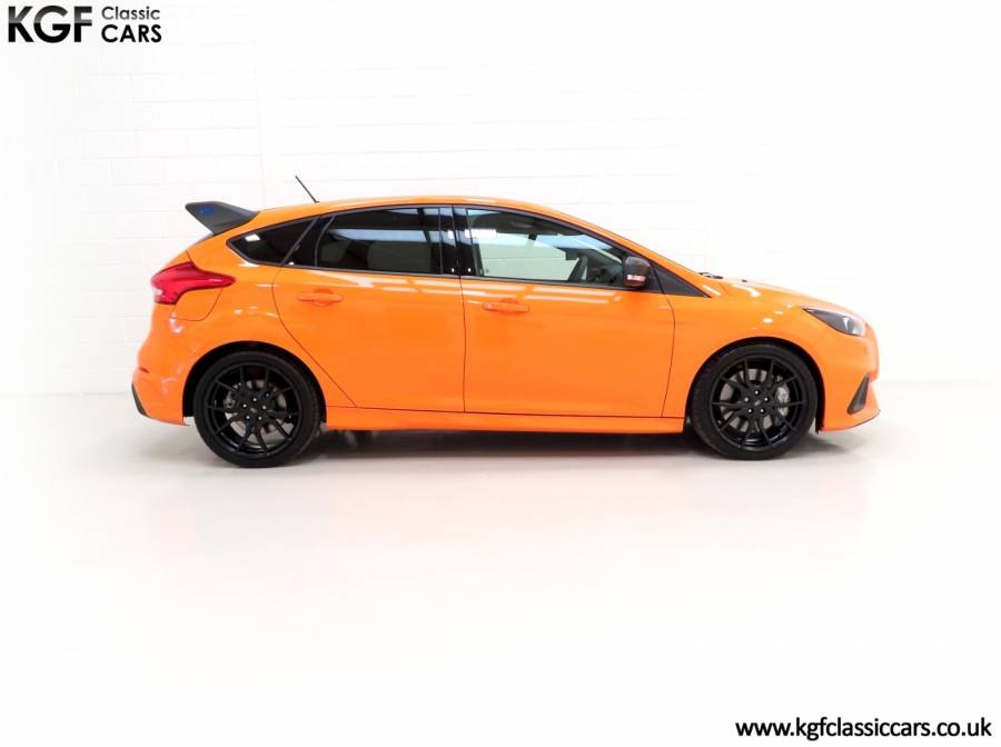 1 of 50 Ford Focus RS Heritage Editions, , Tief Orange, £ 79,795