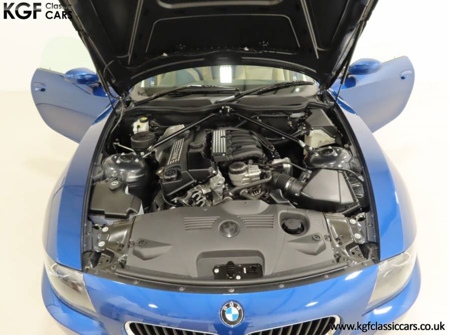 A BMW E85 Z4 2.0i SE Roadster with 10,831 Miles, Montego Blue, £ 9,995