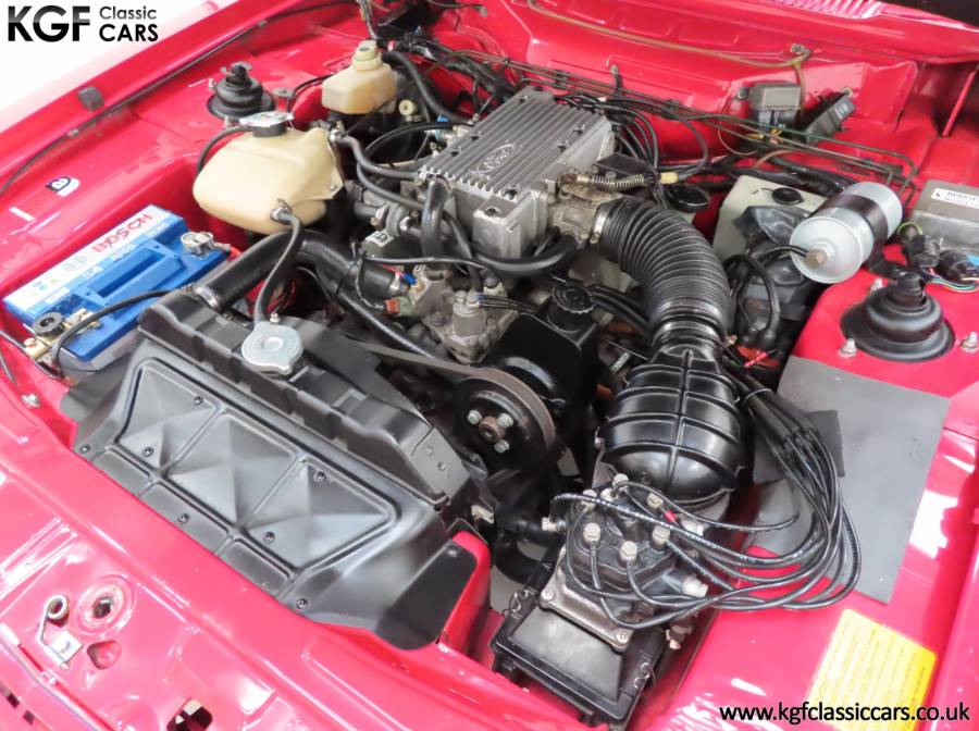 A Ford Capri 2.8 Injection Special, Rosso Red, £ 31,995