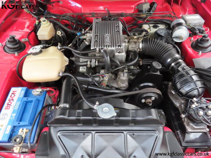 A Ford Capri 2.8 Injection Special, Rosso Red, £ 31,995