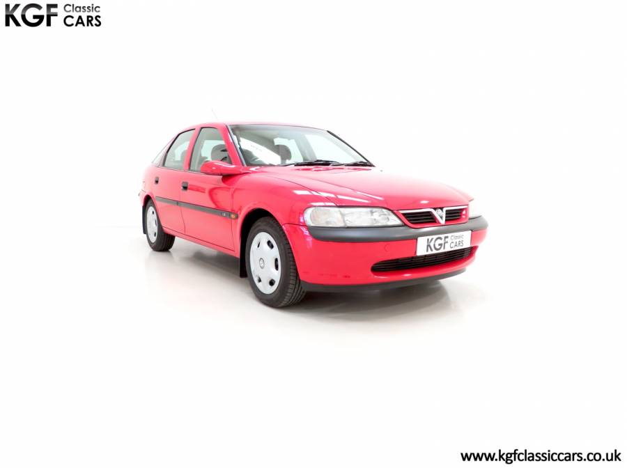 A Time Warp Mk1 Vauxhall Vectra 2.0i 16v LS, Flame Red, £ 3,495