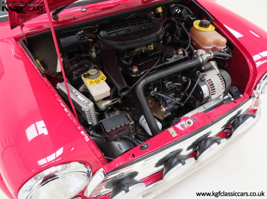 A Collectable Rover Mini Cooper Sport, Solar Red, £ 25,995