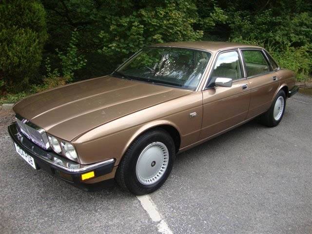 Jaguar xj6 2.9 , Gold, £ 10,950