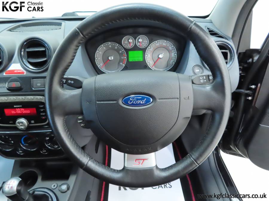 One of 500, an Impeccably Detailed Ford Fiesta ST5, Panther Black, £ 12,995