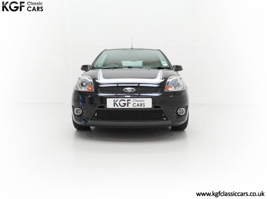 One of 500, an Impeccably Detailed Ford Fiesta ST5, Panther Black, £ 12,995