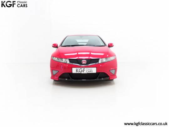A Hot Honda Civic FN2 Type R GT, Milano Red, £ 13,495