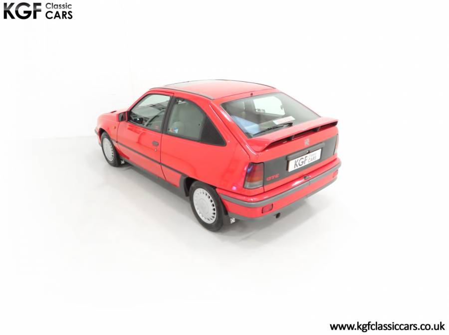 A Vauxhall Astra GTE Mk2 8V with One Owner, Crimson Red, £ 19,995