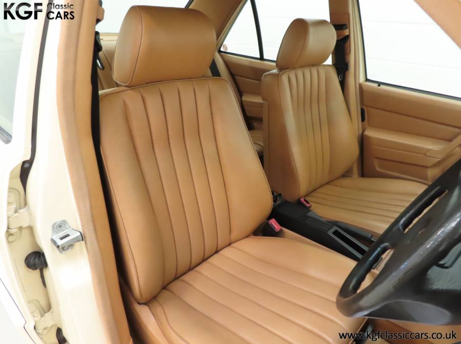 A Mercedes-Benz 190E (W201) Auto with 29 Services, Light Ivory, £ 9,995